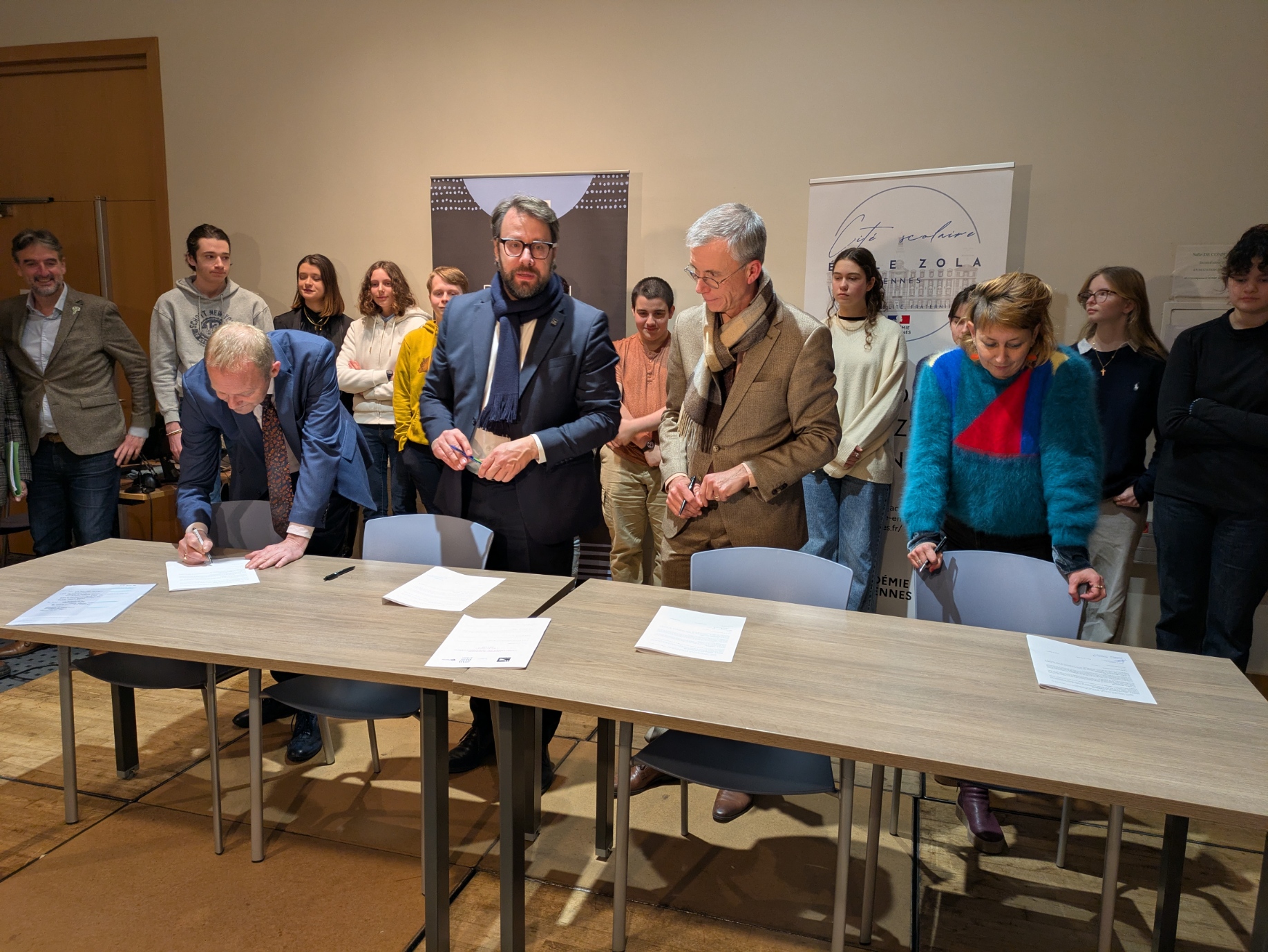 DREYFUS REJOUE - Lycée et Collège Émile Zola de Rennes